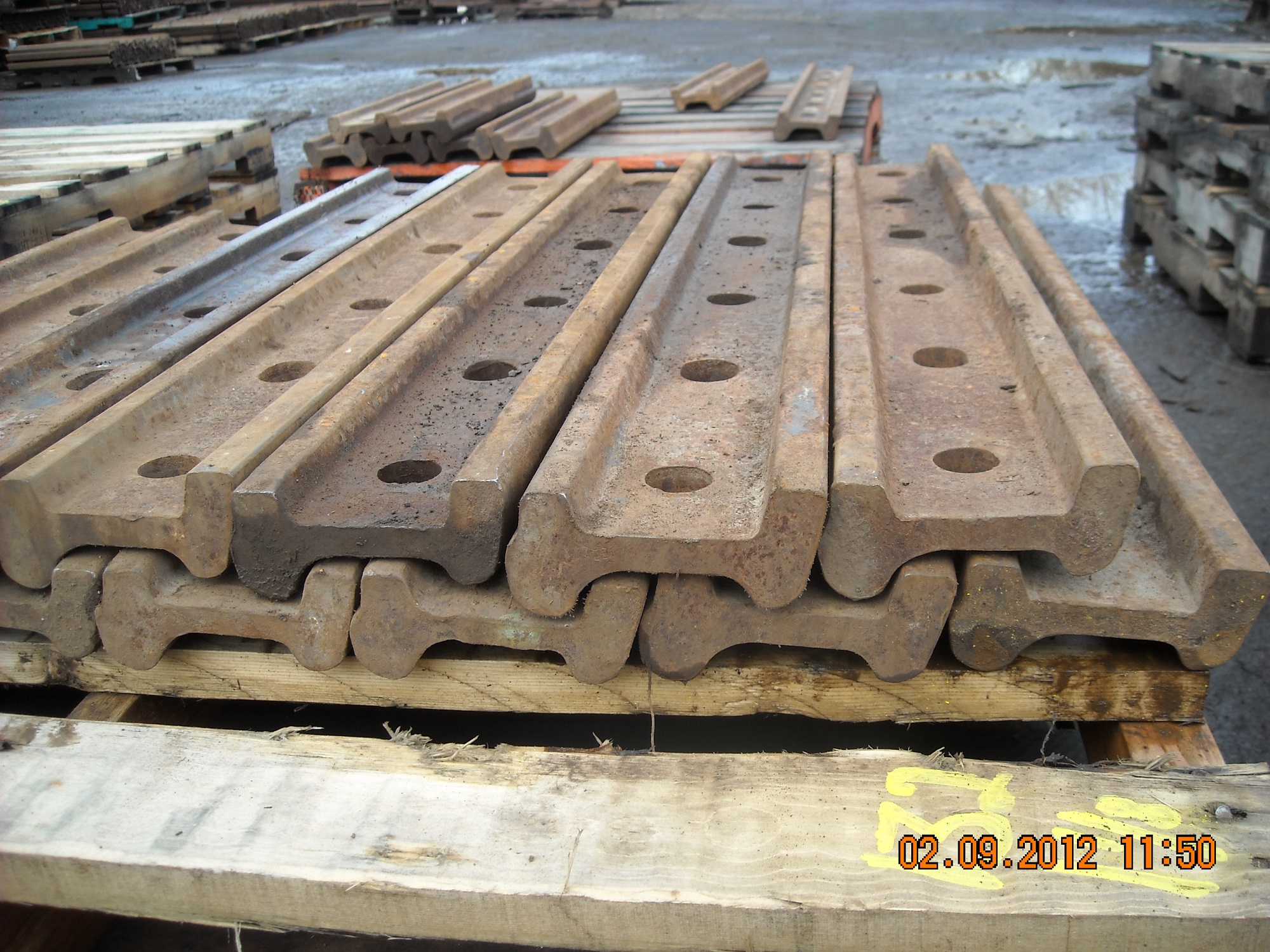 Harmer Steel Products Company - 131-132-136RE Relay Joint Bars