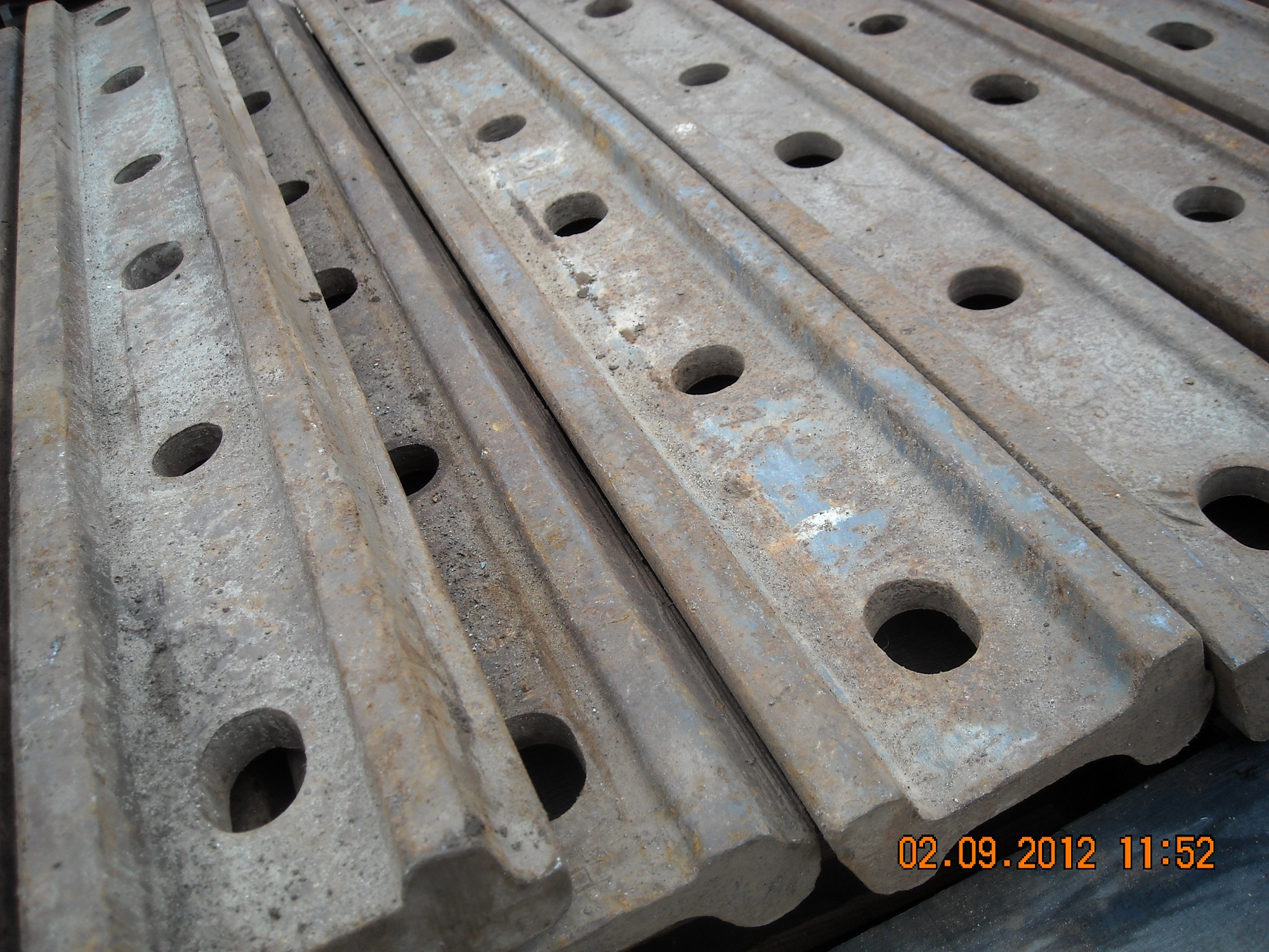 Harmer Steel Products Company - 131-132-136RE Relay Joint Bars